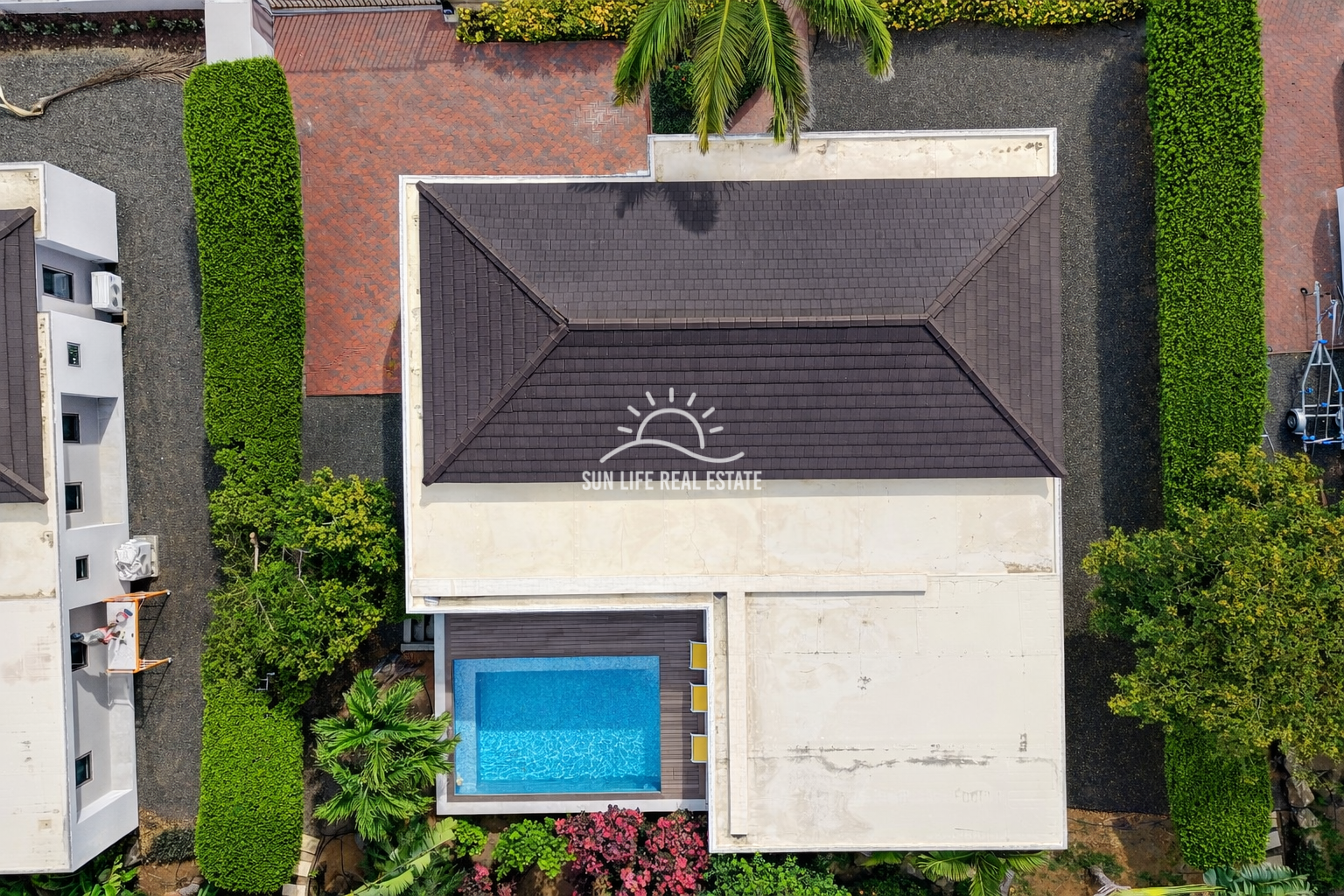 Furnished Luxury Villa for Sale in Jan Sofat LXRY